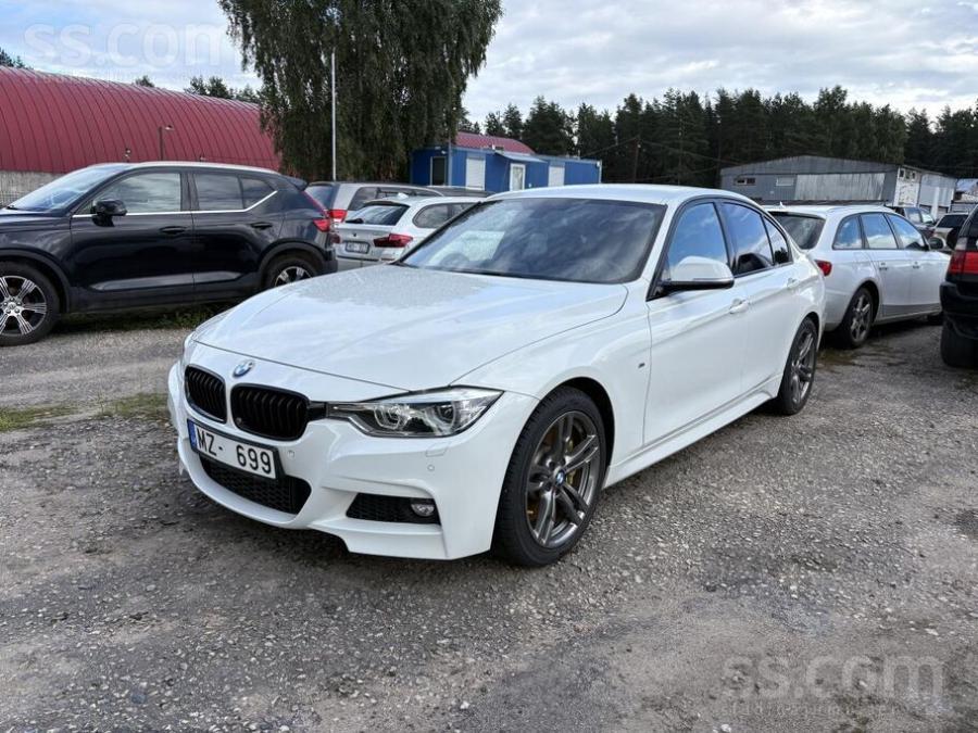 Белый БМВ 320 2018 в Рига, объемом двигателя 2.00 л и пробегом 72 тыс. км за 18000 €, фото 1 на AUTOMOTO.COM.LV