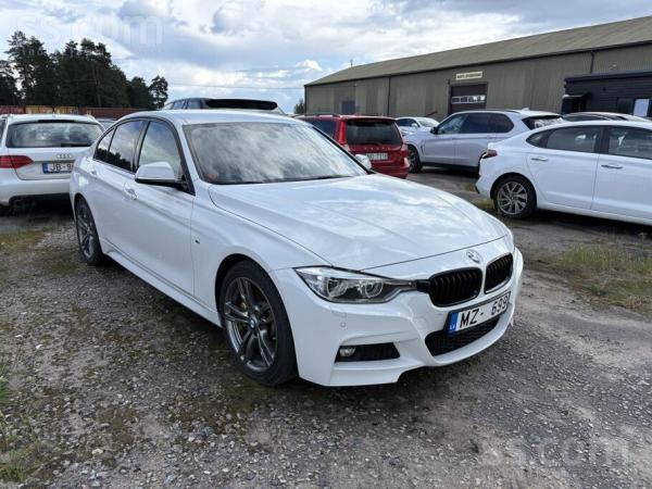 White BMW 320 2018 in Riga, with an engine capacity of 2.00 L and mileage of 72 thousand km for 18000 €, photo 2 on AUTOMOTO.COM.LV