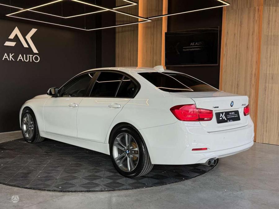 Balts BMW 320 2018 Kauņa, ar dzinēja tilpumu 2.00 L un nobraukumu 200 tūkst. km par 11990 €, foto 9 vietnē AUTOMOTO.COM.LV