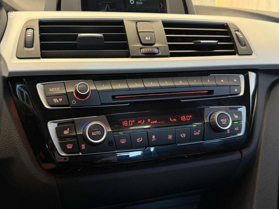 Balts BMW 320 2018 Kauņa, ar dzinēja tilpumu 2.00 L un nobraukumu 200 tūkst. km par 11990 €, foto 23 vietnē AUTOMOTO.COM.LV