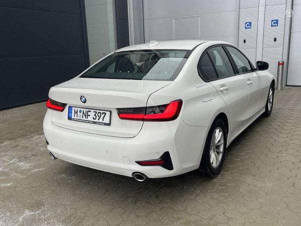 Balts BMW 320 2019 Viļņa, ar dzinēja tilpumu 2.00 L un nobraukumu 220 tūkst. km par 19900 €, foto 2 vietnē AUTOMOTO.COM.LV
