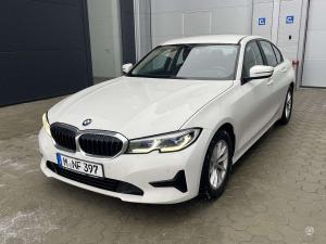 White BMW 320 2019 in Vilnius, with an engine capacity of 2.00 L and mileage of 220 thousand km for 19900 €, photo 3 on AUTOMOTO.COM.LV