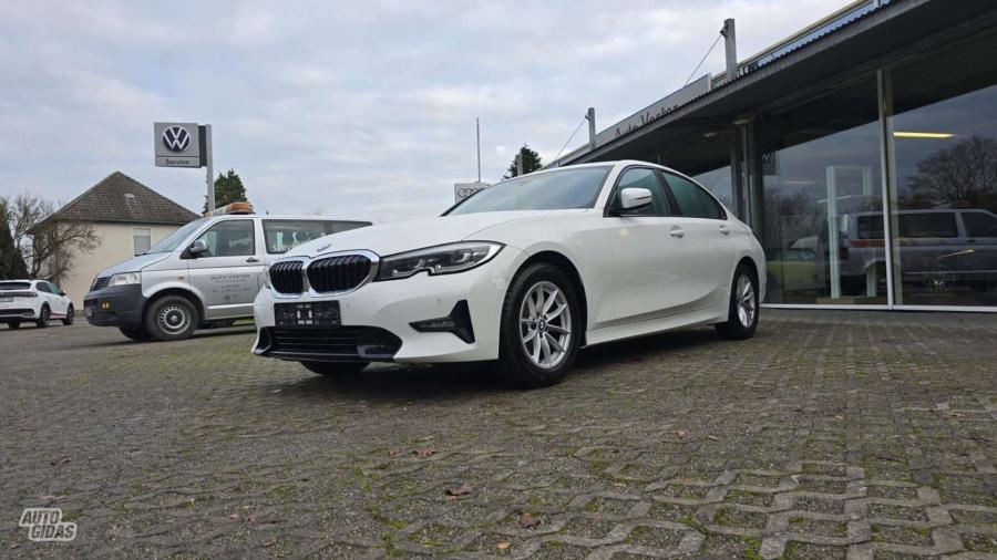 White BMW 320 2019 in Kaunas, with an engine capacity of 2.00 L and mileage of 80 thousand km for 26314 €, photo 4 on AUTOMOTO.COM.LV