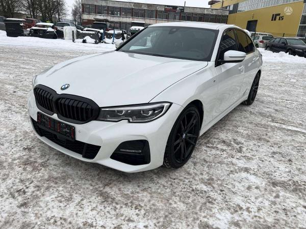 White BMW 320 2019 in Alytus, with an engine capacity of 2.00 L and mileage of 82 thousand km for 23700 €, photo 1 on AUTOMOTO.COM.LV