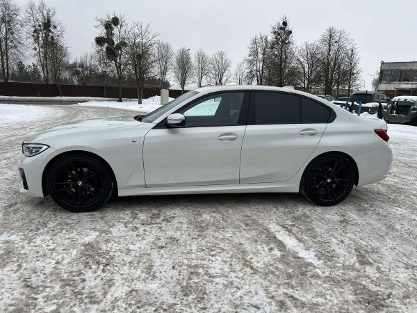 White BMW 320 2019 in Alytus, with an engine capacity of 2.00 L and mileage of 82 thousand km for 23700 €, photo 4 on AUTOMOTO.COM.LV