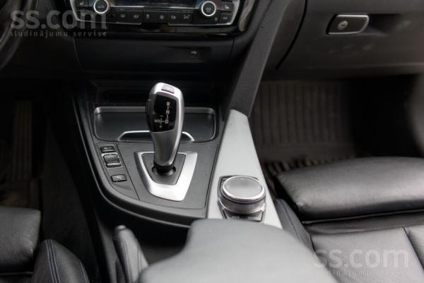 Balts BMW 320 2019 Rīga, ar dzinēja tilpumu 2.00 L un nobraukumu 111 tūkst. km par 17900 €, foto 9 vietnē AUTOMOTO.COM.LV