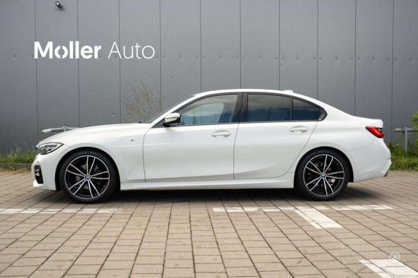 White BMW 320 2019 in Vilnius, with an engine capacity of 2.00 L and mileage of 121 thousand km for 25200 €, photo 2 on AUTOMOTO.COM.LV