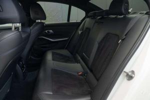 Balts BMW 320 2019 Viļņa, ar dzinēja tilpumu 2.00 L un nobraukumu 121 tūkst. km par 25200 €, foto 8 vietnē AUTOMOTO.COM.LV
