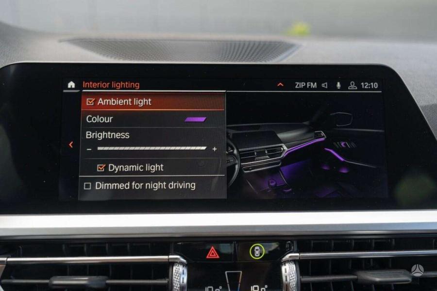 Balts BMW 320 2019 Viļņa, ar dzinēja tilpumu 2.00 L un nobraukumu 121 tūkst. km par 25200 €, foto 14 vietnē AUTOMOTO.COM.LV
