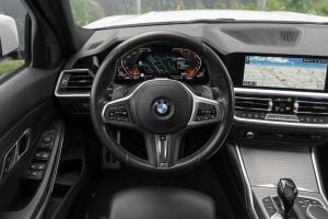 Balts BMW 320 2019 Viļņa, ar dzinēja tilpumu 2.00 L un nobraukumu 121 tūkst. km par 25200 €, foto 18 vietnē AUTOMOTO.COM.LV