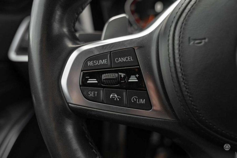 Balts BMW 320 2019 Viļņa, ar dzinēja tilpumu 2.00 L un nobraukumu 121 tūkst. km par 25200 €, foto 19 vietnē AUTOMOTO.COM.LV