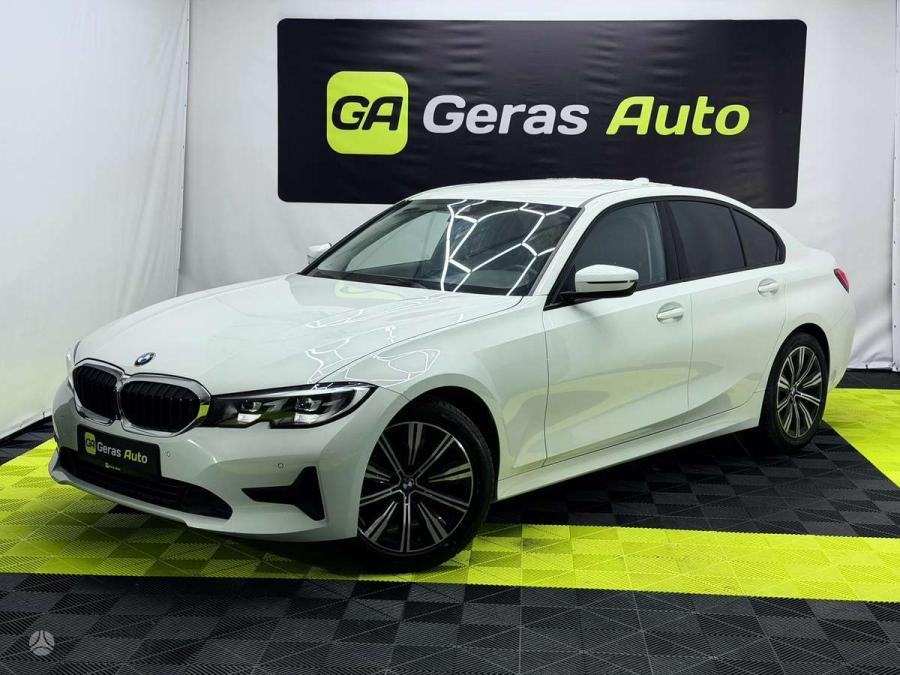 White BMW 320 2019 in Vilnius, with an engine capacity of 2.00 L and mileage of 84 thousand km for 16950 €, photo 1 on AUTOMOTO.COM.LV