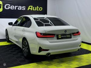 White BMW 320 2019 in Vilnius, with an engine capacity of 2.00 L and mileage of 84 thousand km for 16950 €, photo 7 on AUTOMOTO.COM.LV