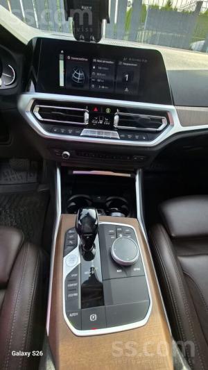Balts BMW 320 2019 Rīga, ar dzinēja tilpumu 2.00 L un nobraukumu 108 tūkst. km par 28900 €, foto 12 vietnē AUTOMOTO.COM.LV