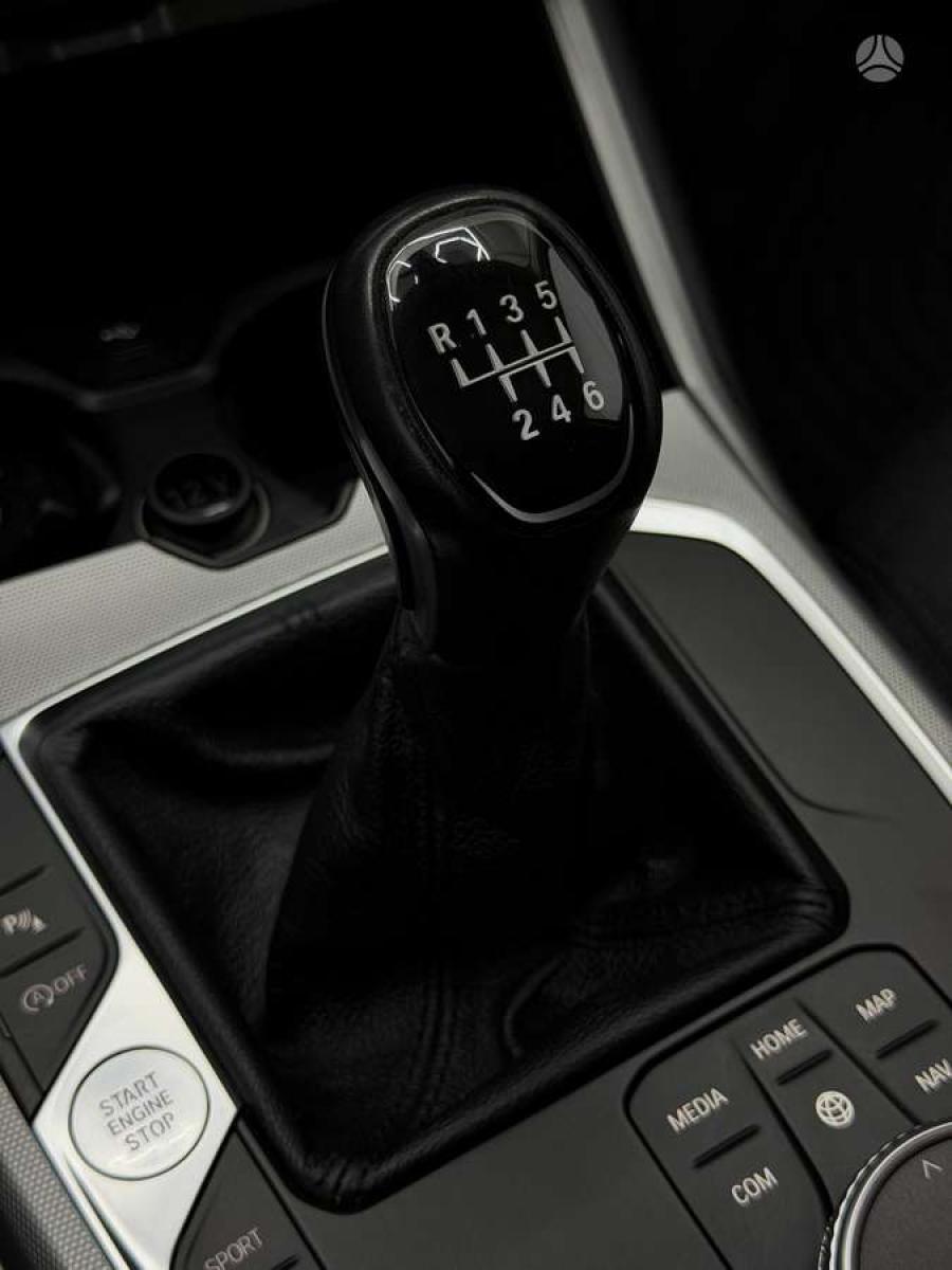 Balts BMW 320 2019 Viļņa, ar dzinēja tilpumu 2.00 L un nobraukumu 84 tūkst. km par 16900 €, foto 23 vietnē AUTOMOTO.COM.LV