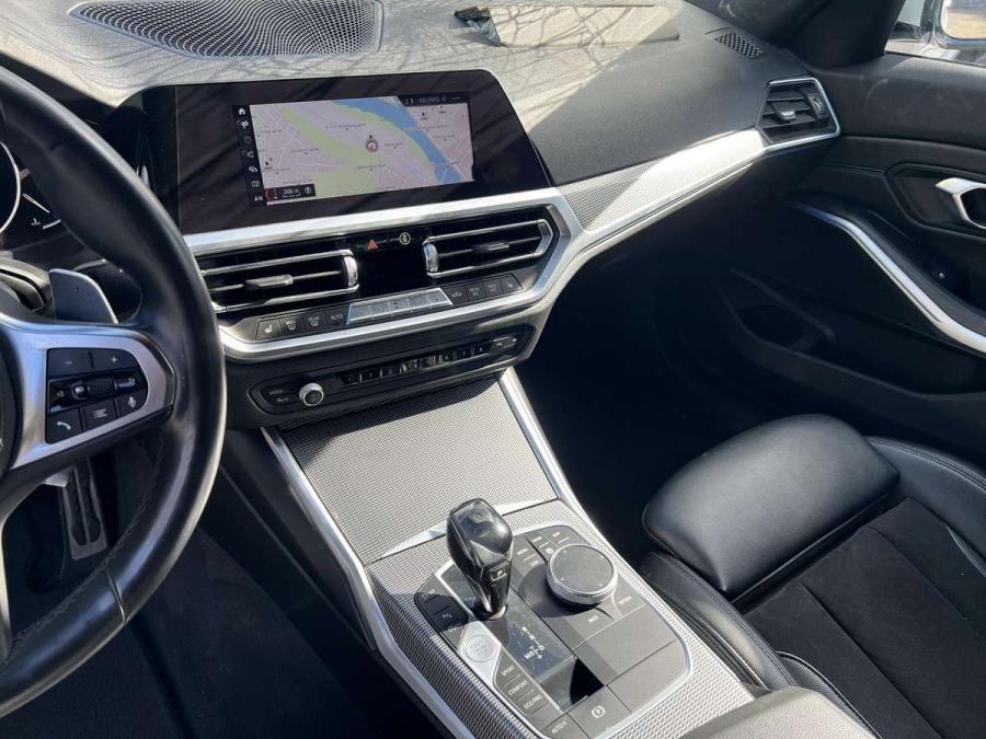 Balts BMW 320 2019 Kauņa, ar dzinēja tilpumu 2.00 L un nobraukumu 125 tūkst. km par 11900 €, foto 21 vietnē AUTOMOTO.COM.LV