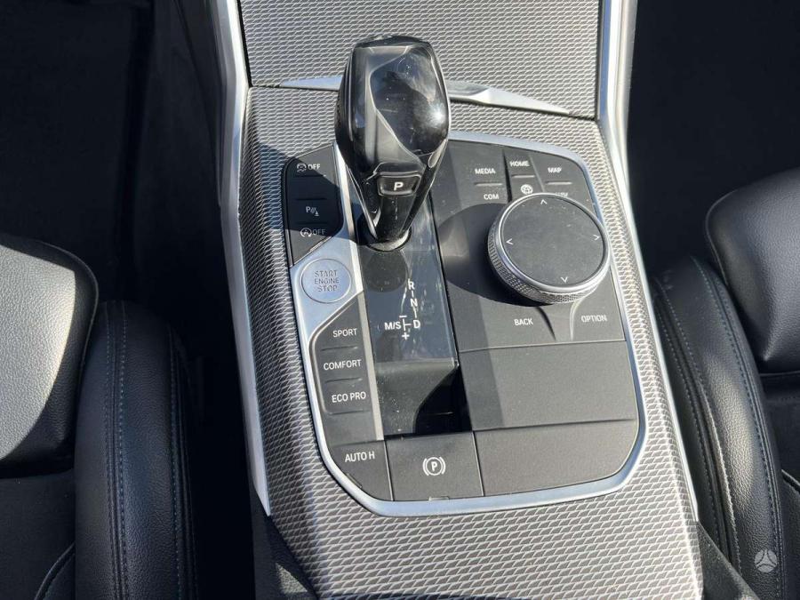 Balts BMW 320 2019 Kauņa, ar dzinēja tilpumu 2.00 L un nobraukumu 125 tūkst. km par 11900 €, foto 22 vietnē AUTOMOTO.COM.LV