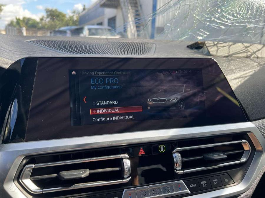 Balts BMW 320 2019 Kauņa, ar dzinēja tilpumu 2.00 L un nobraukumu 125 tūkst. km par 11900 €, foto 25 vietnē AUTOMOTO.COM.LV