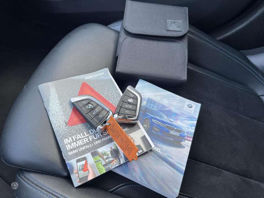 Balts BMW 320 2019 Kauņa, ar dzinēja tilpumu 2.00 L un nobraukumu 125 tūkst. km par 11900 €, foto 46 vietnē AUTOMOTO.COM.LV