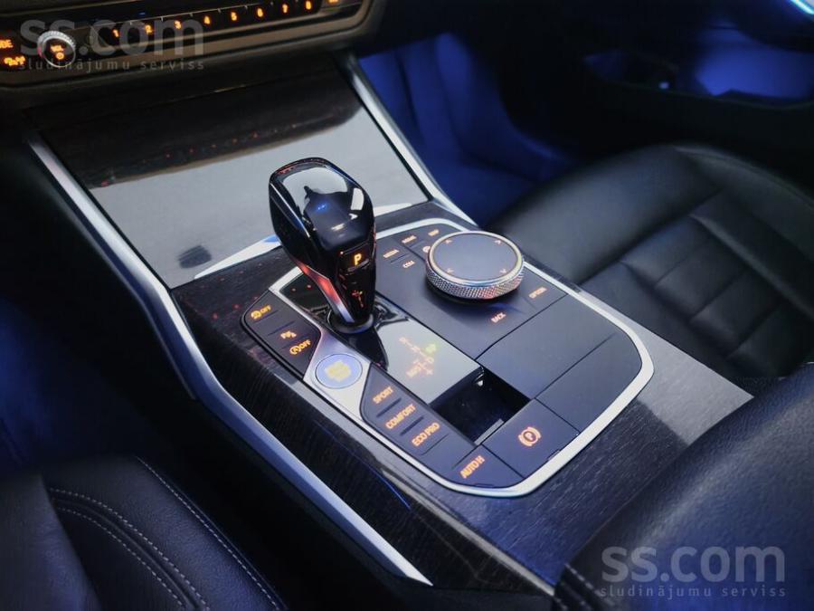 Balts BMW 320 2019 Rēzekne, ar dzinēja tilpumu 2.00 L un nobraukumu 269 tūkst. km par 17490 €, foto 12 vietnē AUTOMOTO.COM.LV