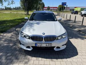 Balts BMW 320 2019 Rīga, ar dzinēja tilpumu 2.00 L un nobraukumu 77 tūkst. km par 30000 €, foto 1 vietnē AUTOMOTO.COM.LV