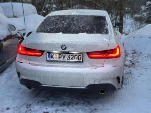 White BMW 320 2020 in Vilnius, with an engine capacity of 2.00 L and mileage of 180 thousand km for 14300 €, photo  on AUTOMOTO.COM.LV
