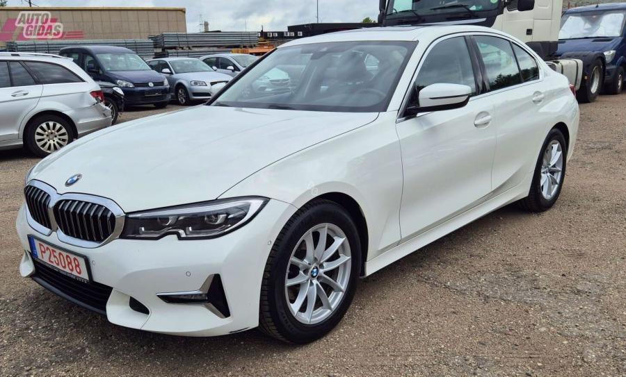White BMW 320 2020 in Marijampole, with an engine capacity of 2.00 L and mileage of 400 thousand km for 16700 €, photo 1 on AUTOMOTO.COM.LV