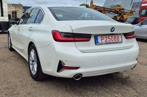 White BMW 320 2020 in Marijampole, with an engine capacity of 2.00 L and mileage of 400 thousand km for 16700 €, photo 8 on AUTOMOTO.COM.LV