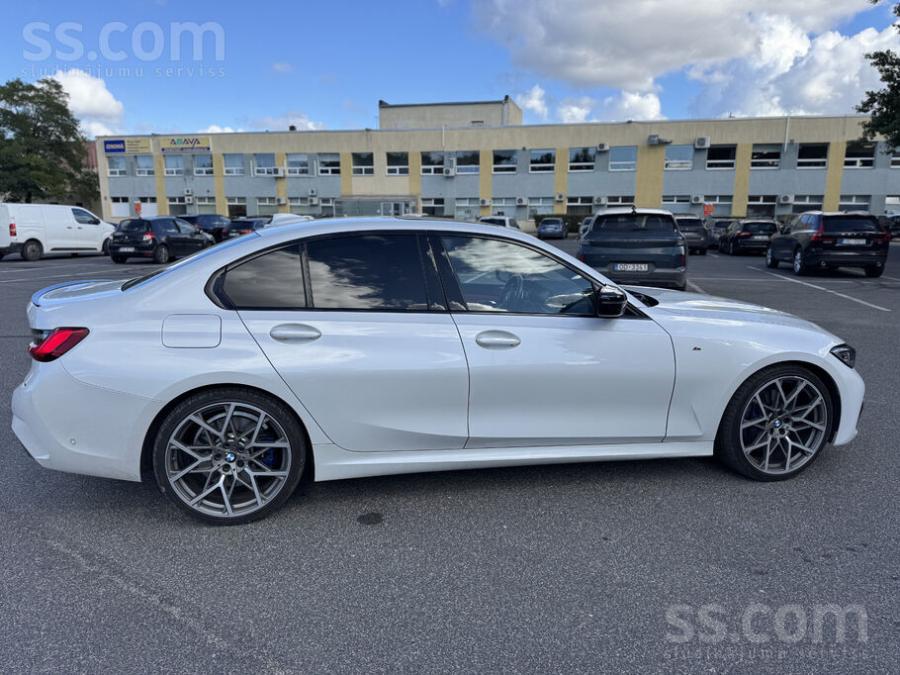 White BMW 320 2020 in Riga, with an engine capacity of 2.00 L and mileage of 182 thousand km for 29500 €, photo 4 on AUTOMOTO.COM.LV