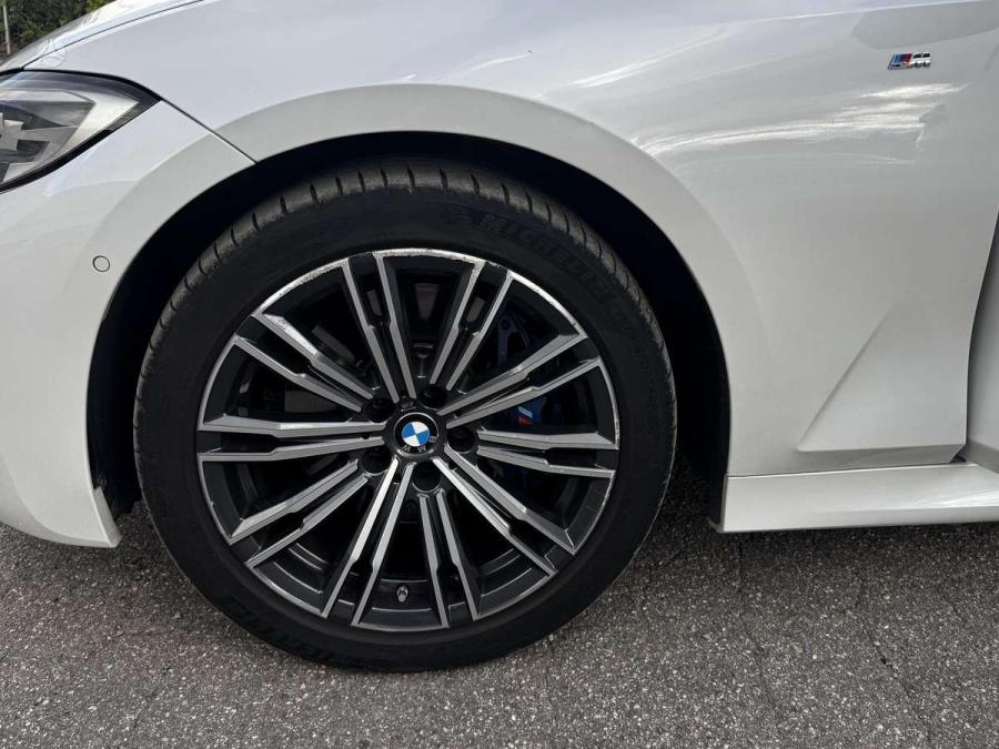 White BMW 320 2020 in Panevezys, with an engine capacity of 2.00 L and mileage of 288 thousand km for 16900 €, photo 16 on AUTOMOTO.COM.LV