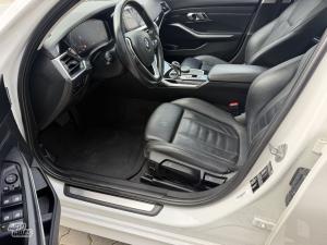 White BMW 320 2020 in Vilnius, with an engine capacity of 2.00 L and mileage of 420 thousand km for 16990 €, photo 20 on AUTOMOTO.COM.LV