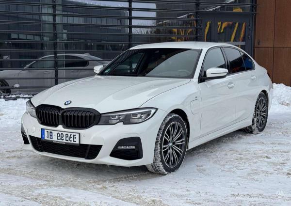 Balts BMW 320 2021 Klaipėda, ar dzinēja tilpumu 2.00 L un nobraukumu 172 tūkst. km par 19900 €, foto 3 vietnē AUTOMOTO.COM.LV
