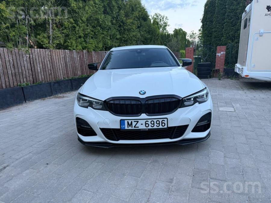 White BMW 320 2021 in Riga, with an engine capacity of 2.00 L and mileage of 50 thousand km for 28400 €, photo 3 on AUTOMOTO.COM.LV