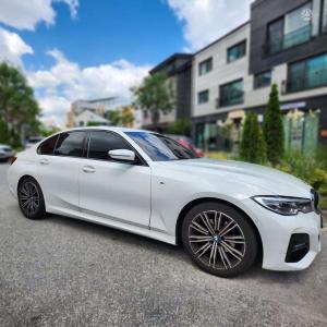 White BMW 320 2021 in Kaunas, with an engine capacity of 2.00 L and mileage of 143 thousand km for 22600 €, photo 4 on AUTOMOTO.COM.LV