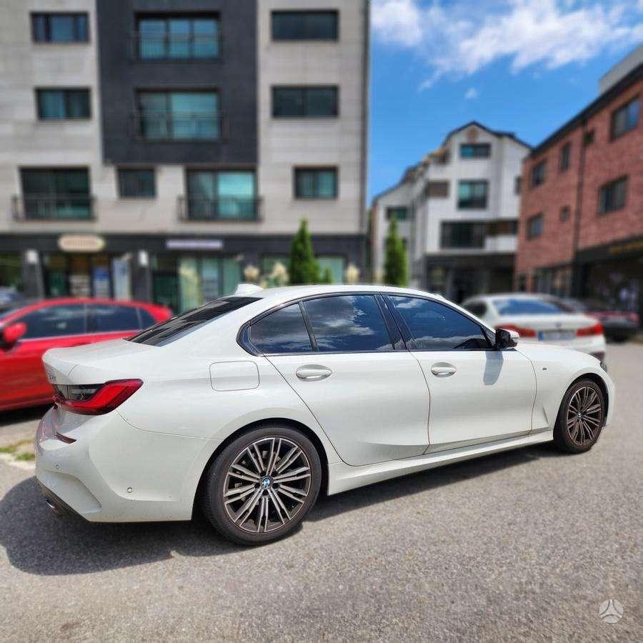 White BMW 320 2021 in Kaunas, with an engine capacity of 2.00 L and mileage of 143 thousand km for 22600 €, photo 7 on AUTOMOTO.COM.LV