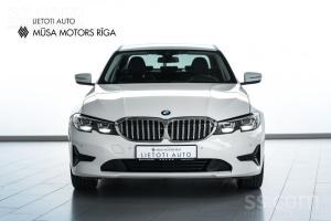 White BMW 320 2022 in Riga, with an engine capacity of 2.00 L and mileage of 102 thousand km for 27900 €, photo 4 on AUTOMOTO.COM.LV
