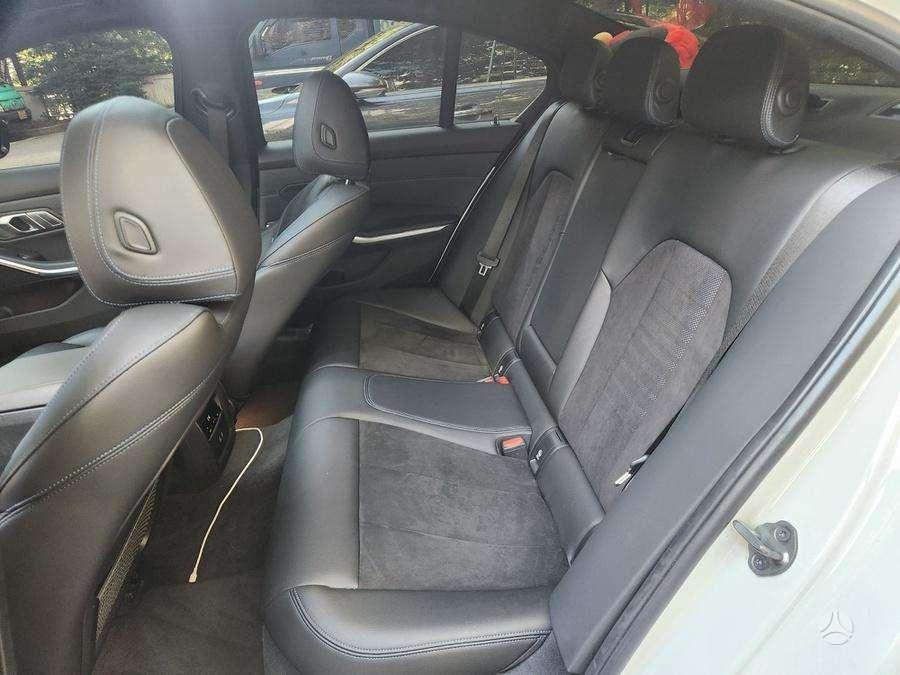 Balts BMW 320 2022 Kauņa, ar dzinēja tilpumu 2.00 L un nobraukumu 140 tūkst. km par 21700 €, foto 8 vietnē AUTOMOTO.COM.LV
