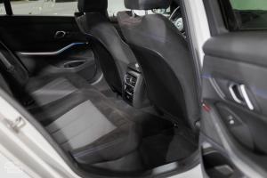 Balts BMW 320 2025 Viļņa, ar dzinēja tilpumu 2.00 L un nobraukumu 25 tūkst. km par 40991 €, foto 18 vietnē AUTOMOTO.COM.LV