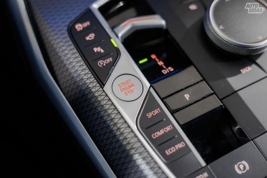 Balts BMW 320 2025 Viļņa, ar dzinēja tilpumu 2.00 L un nobraukumu 25 tūkst. km par 40991 €, foto 30 vietnē AUTOMOTO.COM.LV