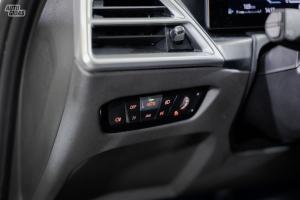 Balts BMW 320 2025 Viļņa, ar dzinēja tilpumu 2.00 L un nobraukumu 25 tūkst. km par 40991 €, foto 31 vietnē AUTOMOTO.COM.LV