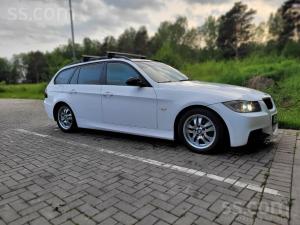 White BMW 320 2006 in Riga, with an engine capacity of 2.00 L and mileage of 312 thousand km for 3500 €, photo 3 on AUTOMOTO.COM.LV