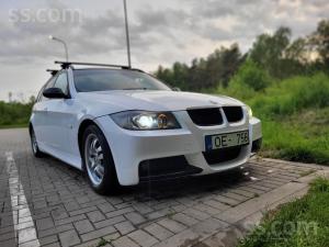 White BMW 320 2006 in Riga, with an engine capacity of 2.00 L and mileage of 312 thousand km for 2000 €, photo 4 on AUTOMOTO.COM.LV