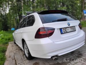 White BMW 320 2006 in Riga, with an engine capacity of 2.00 L and mileage of 312 thousand km for 2000 €, photo 5 on AUTOMOTO.COM.LV