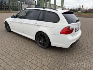 White BMW 320 2007 in Jelgava, with an engine capacity of 2.00 L and mileage of 311 thousand km for 4500 €, photo 4 on AUTOMOTO.COM.LV
