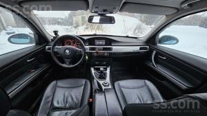 White BMW 320 2007 in Riga, with an engine capacity of 2.00 L and mileage of 293 thousand km for 6100 €, photo 8 on AUTOMOTO.COM.LV