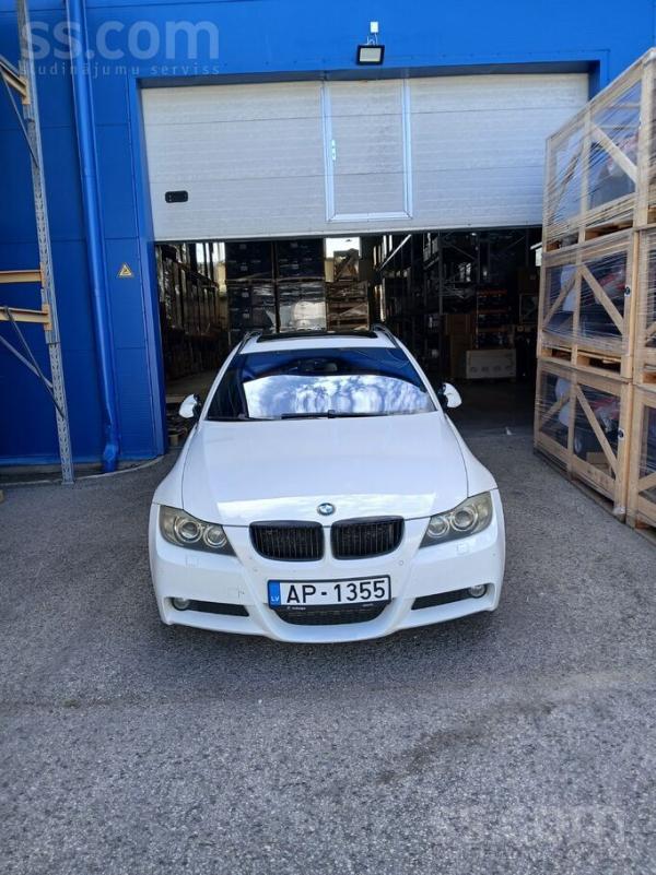 White BMW 320 2007 in Riga, with an engine capacity of 2.00 L and mileage of 378 thousand km for 4500 €, photo 7 on AUTOMOTO.COM.LV