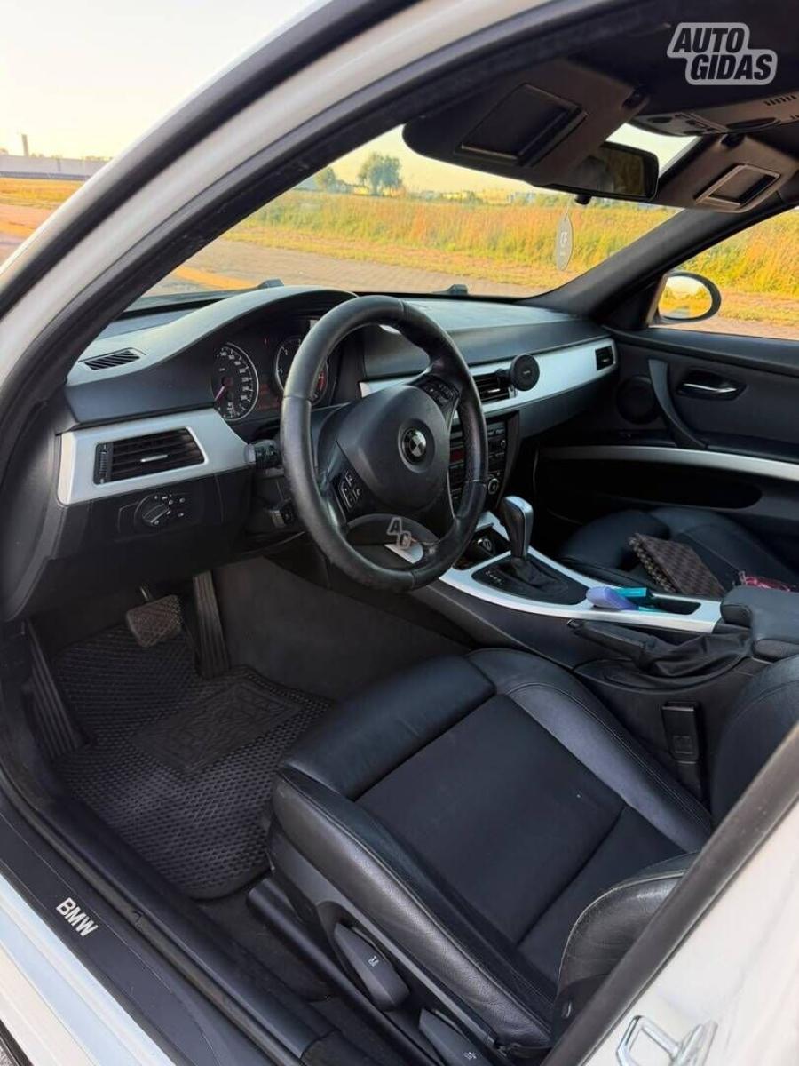 White BMW 320 2007 in Klaipeda, with an engine capacity of 2.00 L and mileage of 414 thousand km for 4500 €, photo 9 on AUTOMOTO.COM.LV