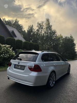 White BMW 320 2007 in Vilnius, with an engine capacity of 2.00 L and mileage of 338 thousand km for 3700 €, photo 6 on AUTOMOTO.COM.LV