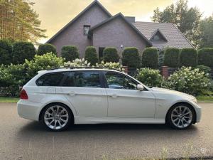 White BMW 320 2007 in Vilnius, with an engine capacity of 2.00 L and mileage of 338 thousand km for 3700 €, photo 7 on AUTOMOTO.COM.LV