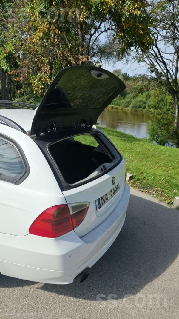 Balts BMW 320 2007 Rīga, ar dzinēja tilpumu 2.00 L un nobraukumu 334 tūkst. km par 3300 €, foto 5 vietnē AUTOMOTO.COM.LV